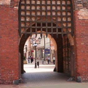 Chojnice. Muzeum Historyczno - Etnograficzne. Brama Człuchowska ...